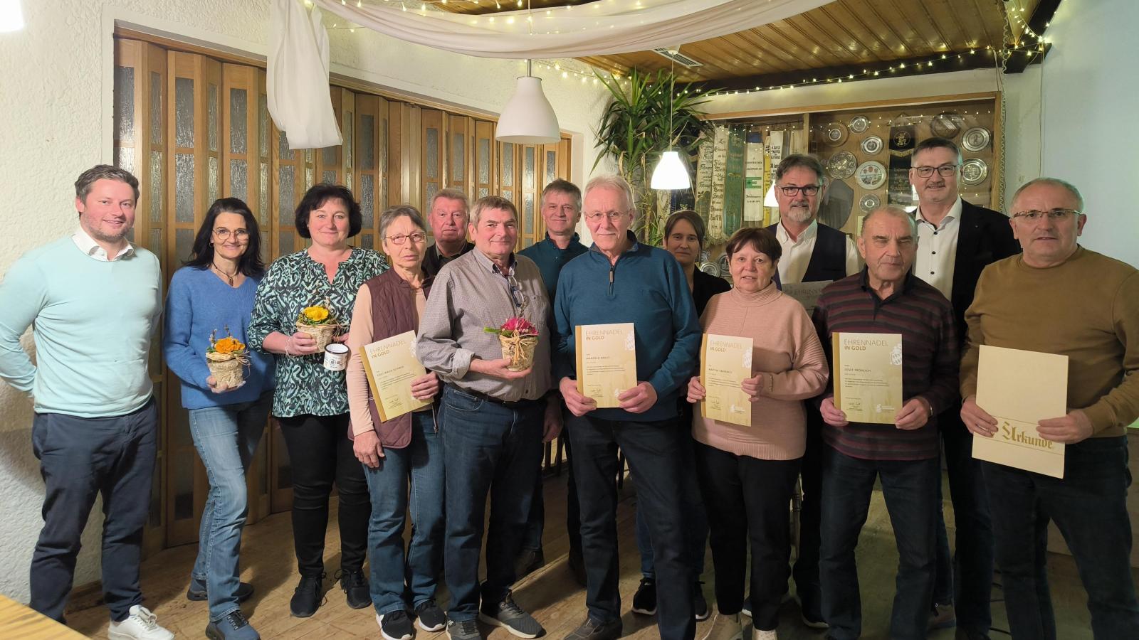 Stullner Gartenbauverein gründet Kindergruppe | oberpfalzdaheim.de