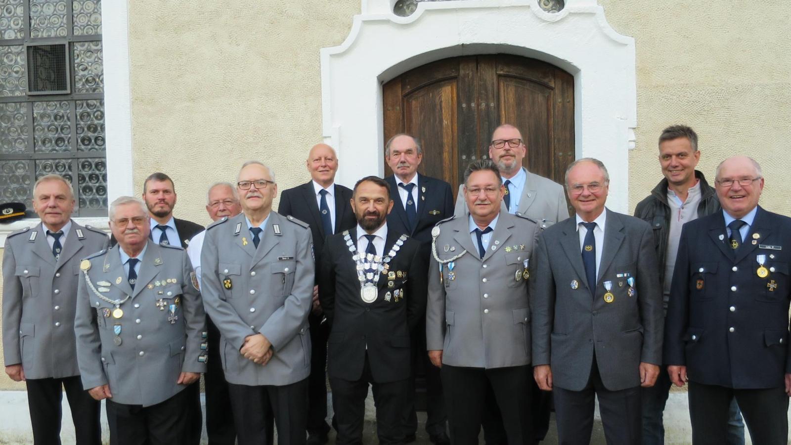 Heinrich Schell: Erster Landesschützenkönig im Kreisverband Eschenbach ...