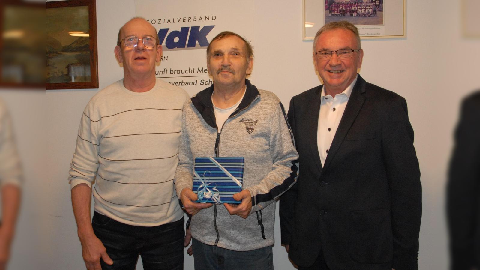 VdK Ortsverband ehrt Raimund Scherer für jahrelanges Engagement ...