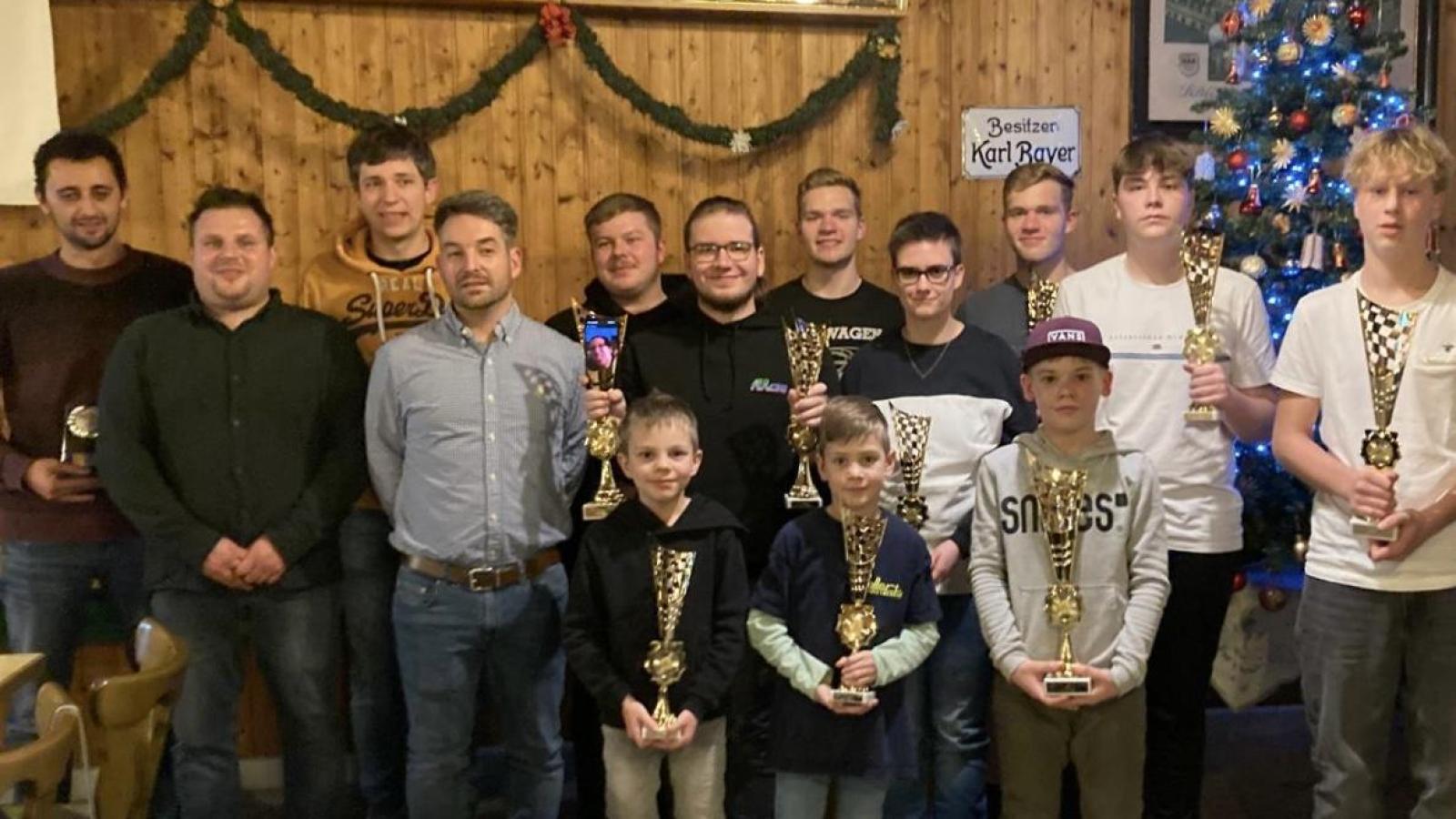 Ehrungen der Motorsportler bei der Weihnachtsfeier des MSC Wiesau ...