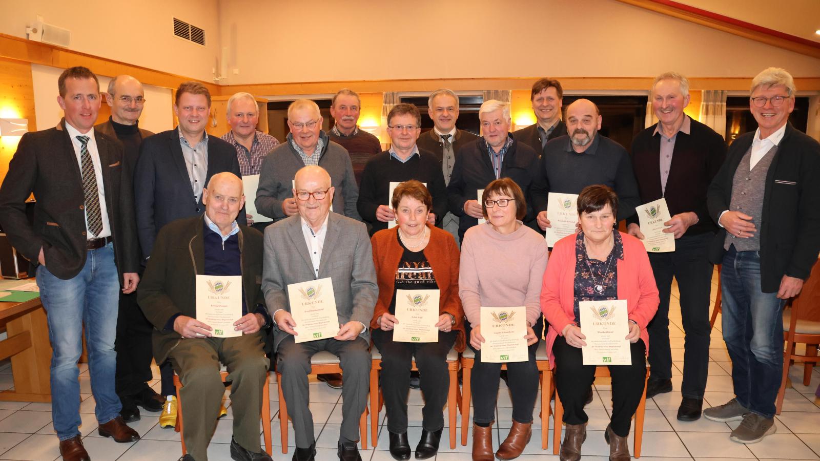 Drei mal Grillmeier und über 2000 Jahre Mitgliedschaft | oberpfalzdaheim.de